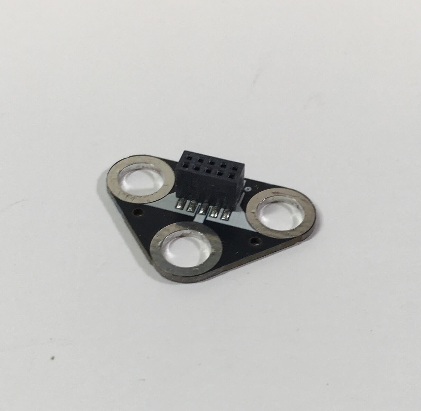 Transistor Socket by miniTesla : Lybrary.com